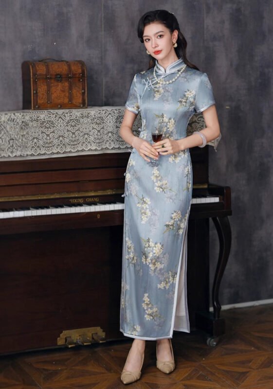 Elegant Vintage Blue Silk Cheongsam Embroidery Qipao Dress - Qipao ...