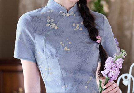 Charming Blue Chinese Cheongsam Delicate Floral Embroidery